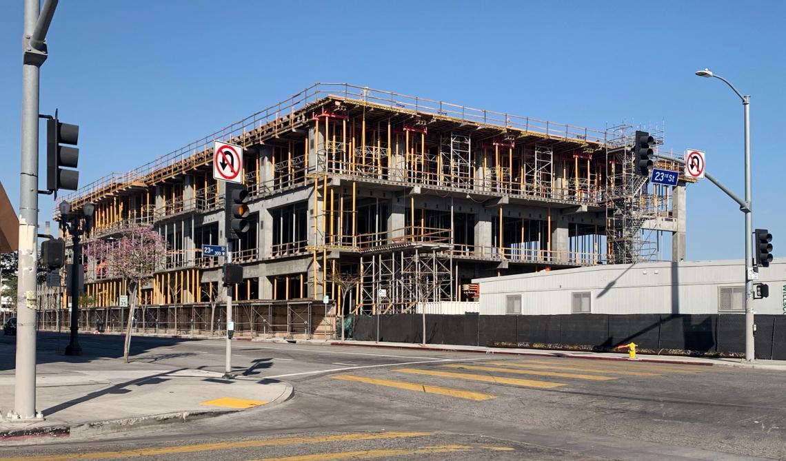 LATTC's Construction Technology Building reaches its third floor ...