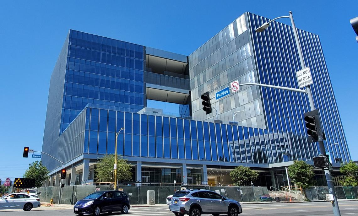 Work wraps up for Lumen office complex on Olympic | Urbanize LA