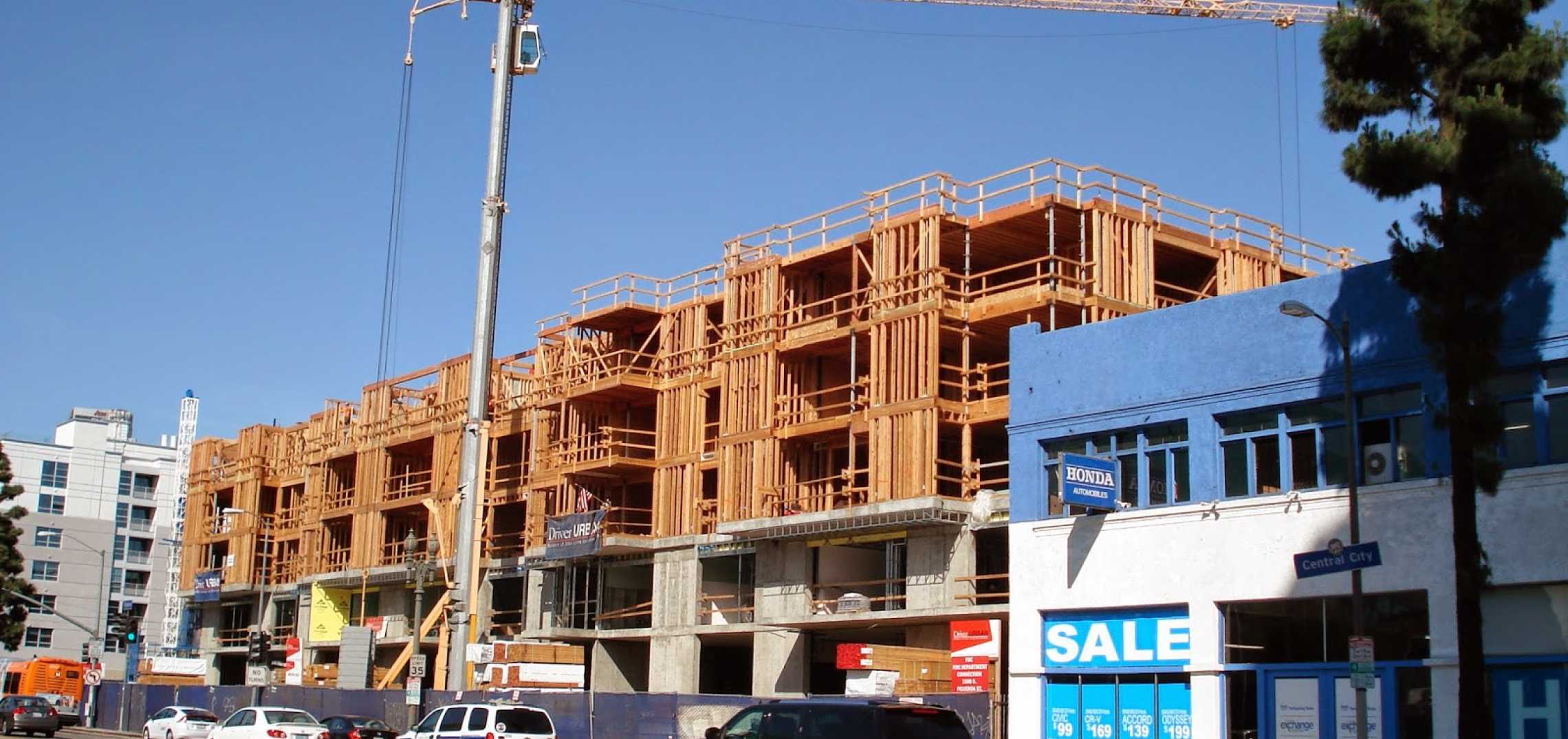 Final Phase of South Park's Avant Apartments Rising | Urbanize LA