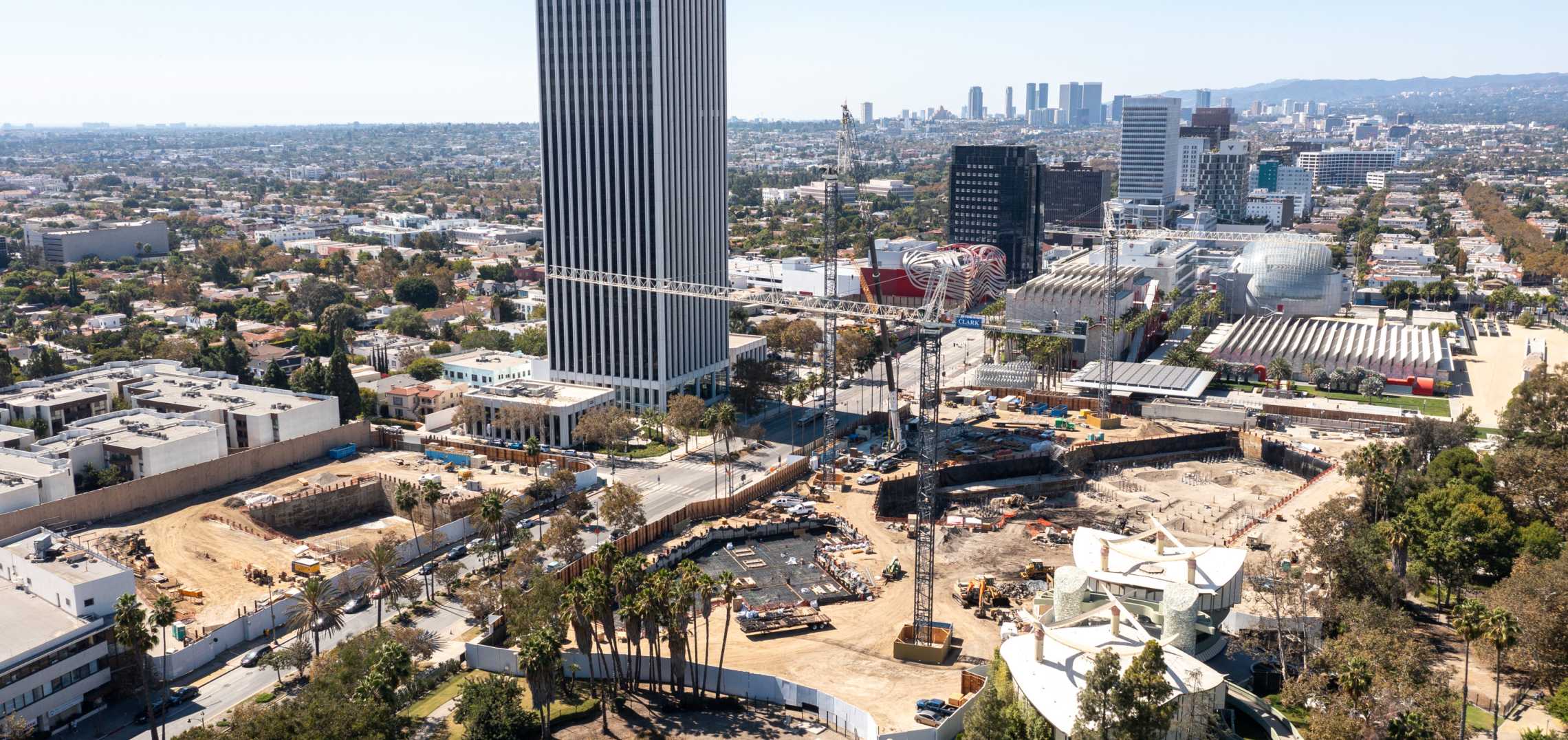 Construction goes vertical at LACMA's $750M revamp | Urbanize LA
