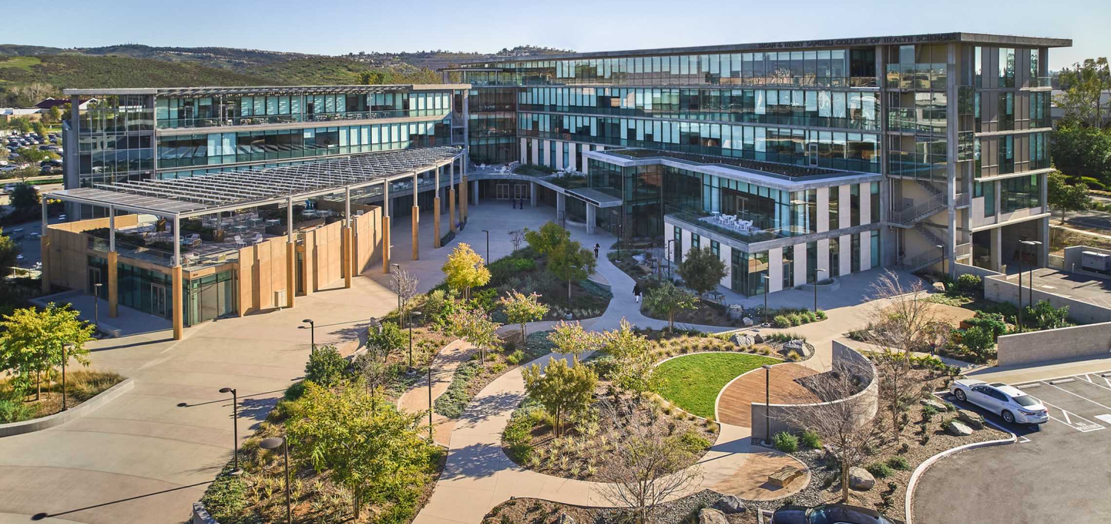 The new home of UC Irvine's Health Sciences College makes its debut ...