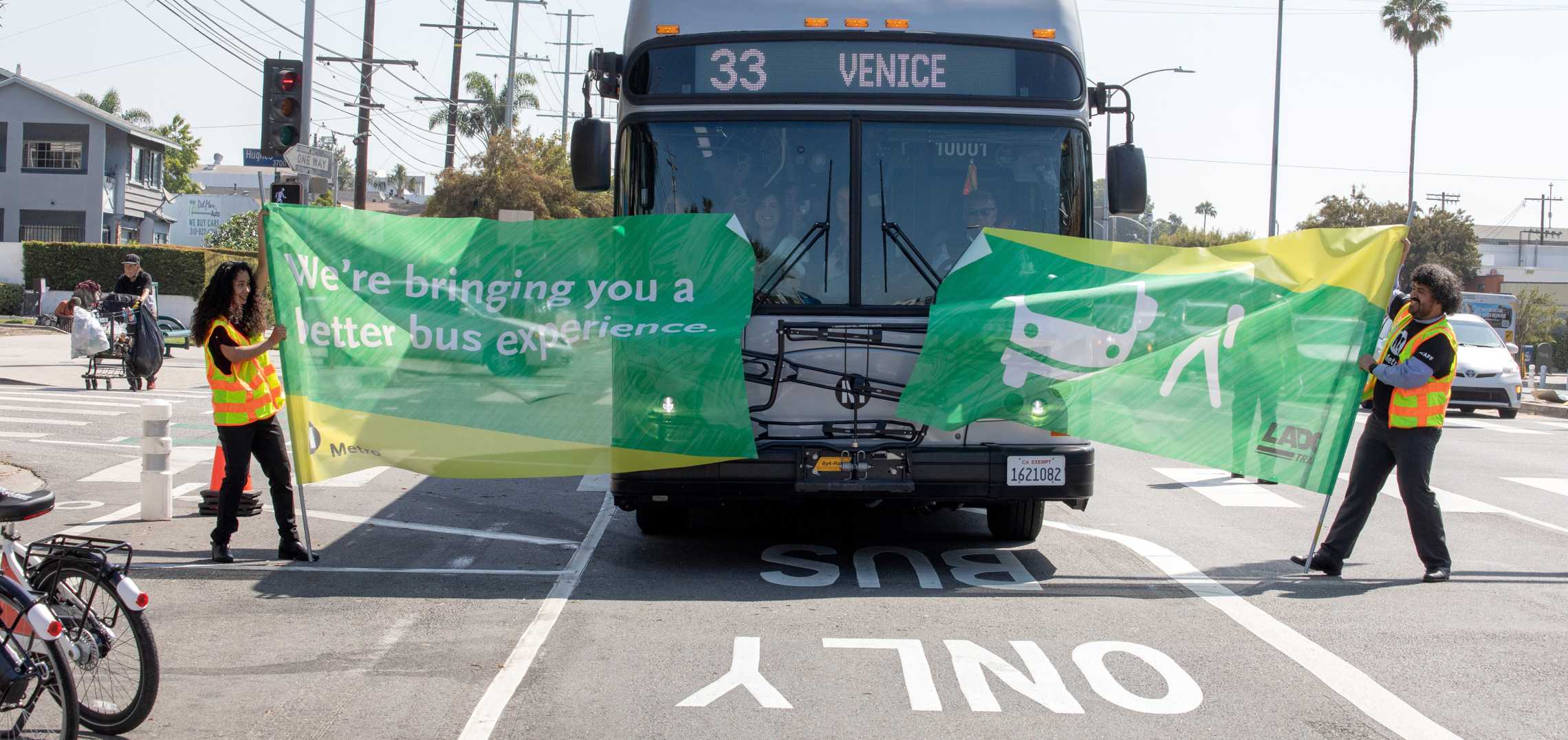 Bus and protected bike lanes make their debut on Venice Boulevard ...