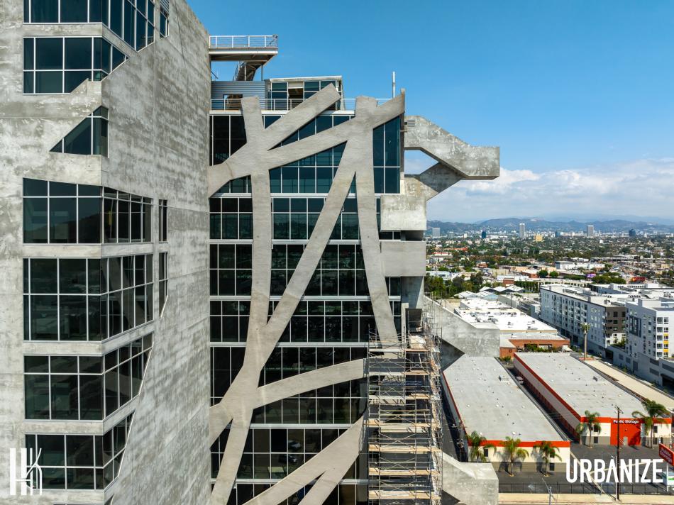 Urbanize goes inside the Eric Owen Moss-designed Wrapper tower ...